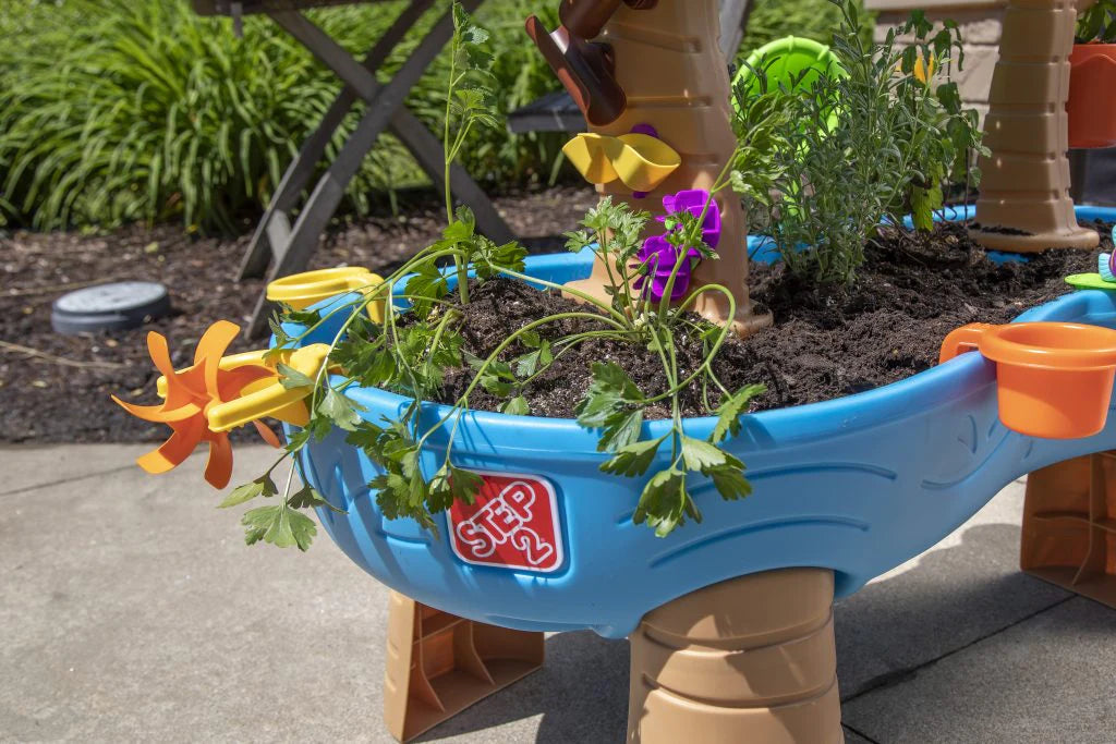 5 Ways to Hack Your Water Table This Summer - Step2 Blog