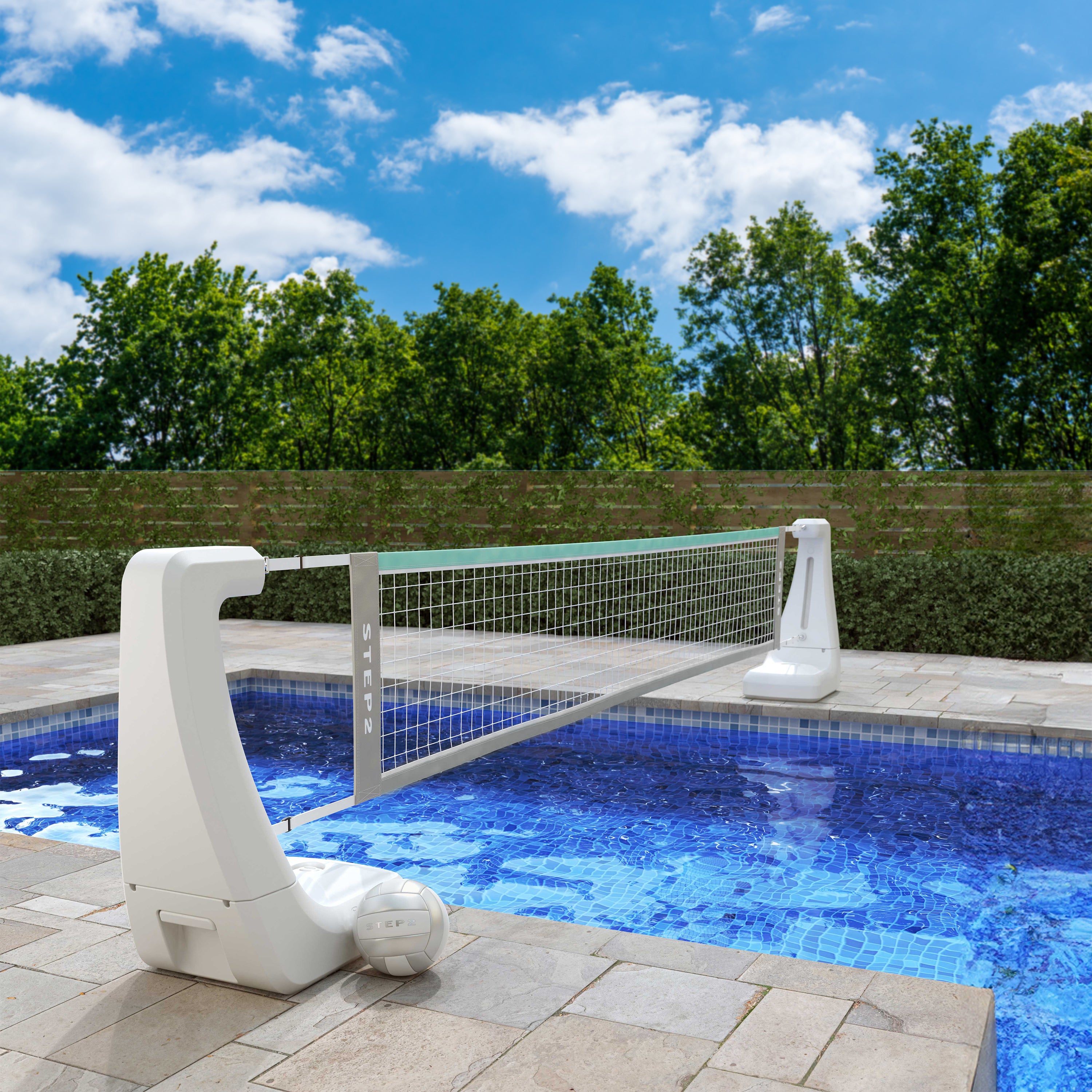 Vero Pool Volleyball Set™ from Step2